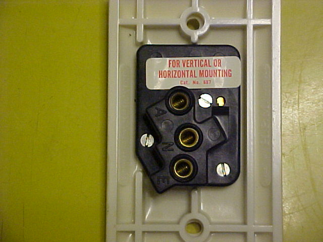 US plug in Aussie powerpoint - ECN Electrical Forums